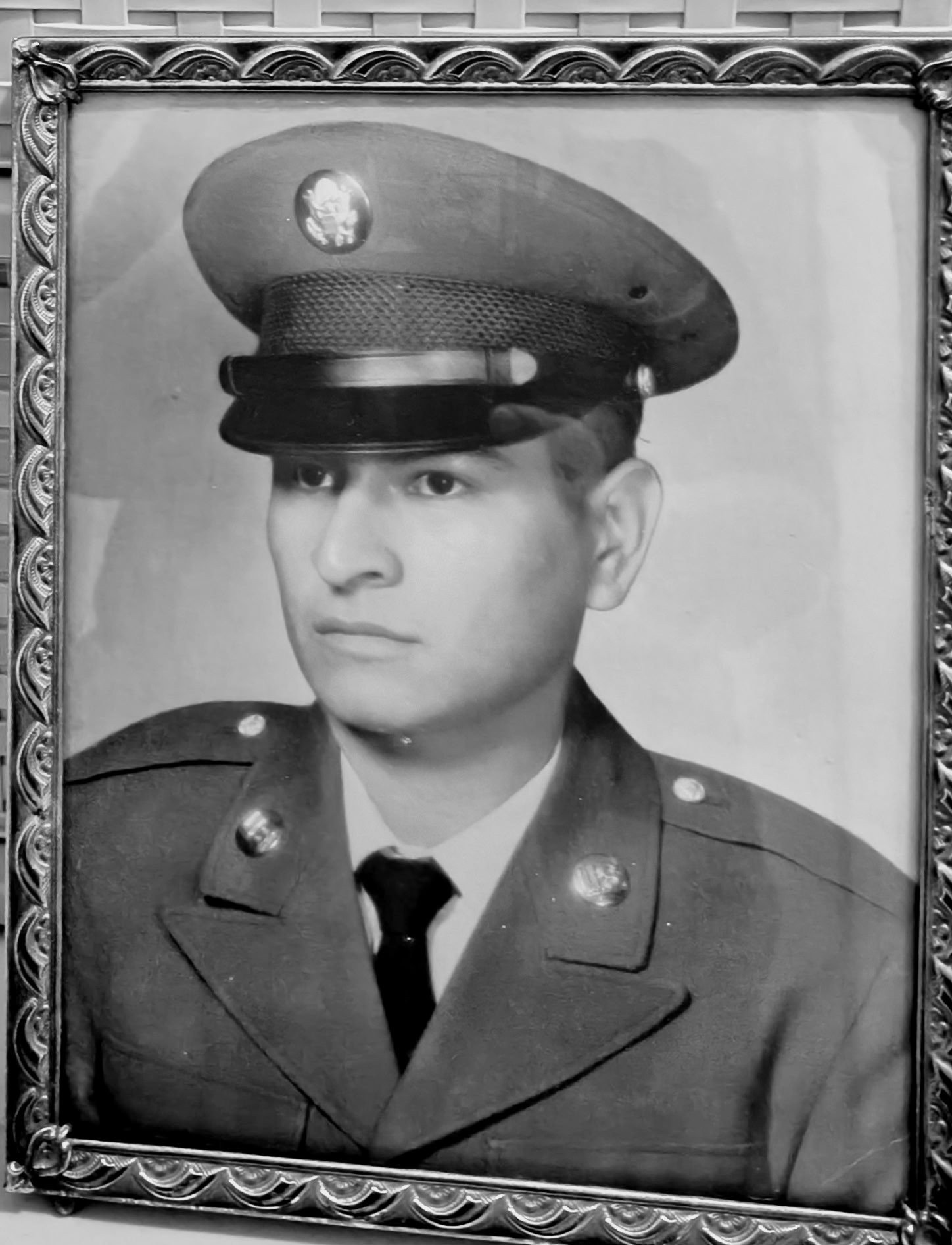 Arturo Salas - Hughes Funeral Home